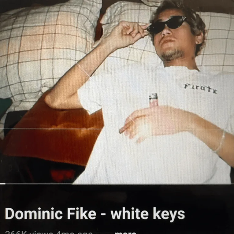 Dominic Fike Returns With a Dreamy, Genre-Blending Gem on “White Keys ...